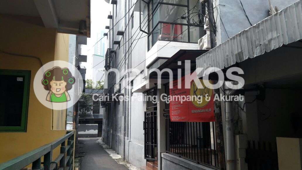 Kost Wisma Raditya Benhil Jakarta Pusat