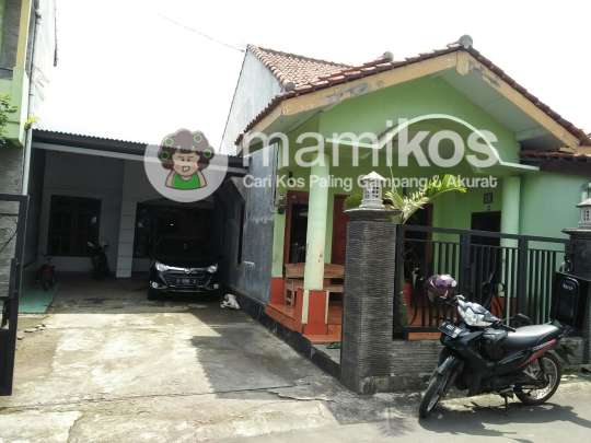 Kost Bu Candra Bergas Semarang