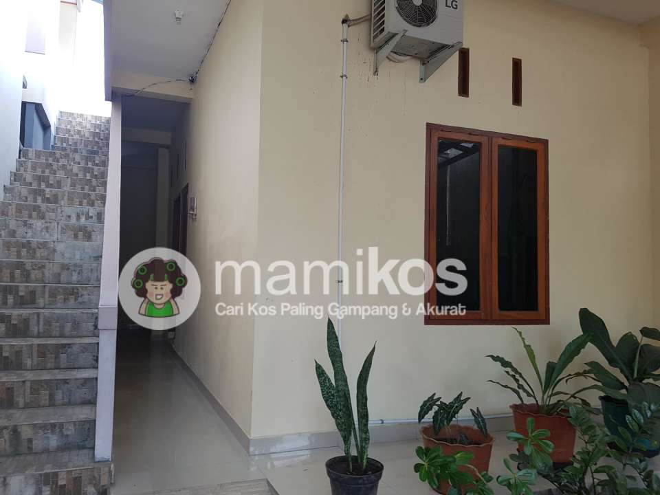 Kost Kota Manado Kost Putri Eksklusif Ksot Ibu Deetje Malalayang Manado ...