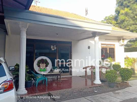 Kost Wisma Kanjeng Mami Kota Kudus