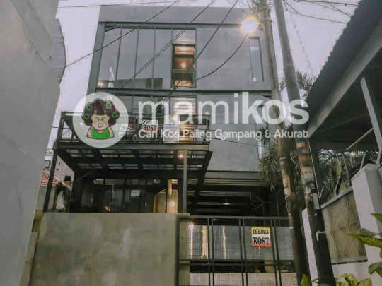 Kost Dua Belas Benhil Tanah Abang Jakarta Pusat