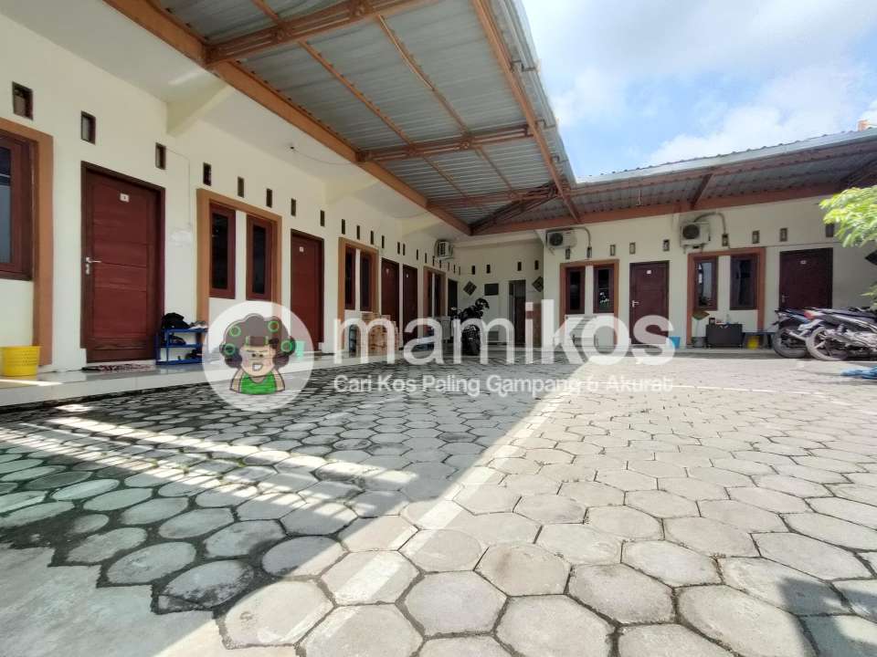 Kost The Village House Jati Kudus