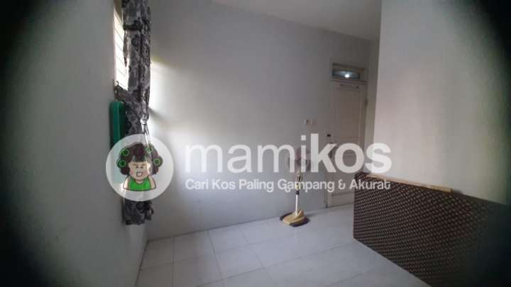 Kost Yasmin Pancoran Jakarta Selatan