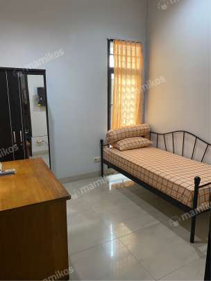 Kost Mami Betty Room 1 Kebon Jeruk Jakarta Barat