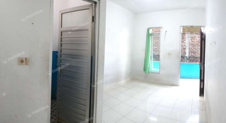 Kost Biru Bu Tuti Cibeunying Kaler Bandung