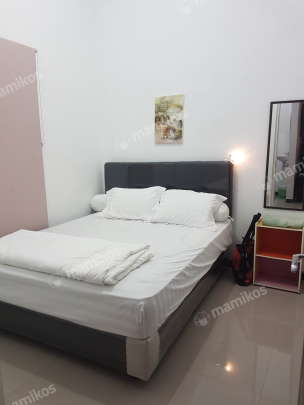 Kost Wangi Pinus Homestay Masterbed Junrejo Batu