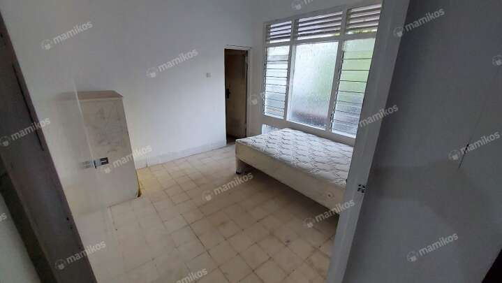 Kost Pak Dhe Tipe A Wonokromo Surabaya