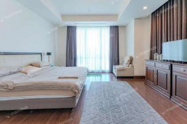 Apartemen Pakubuwono Signature Tipe 4BR Fully Furnished Kebayoran Lama ...